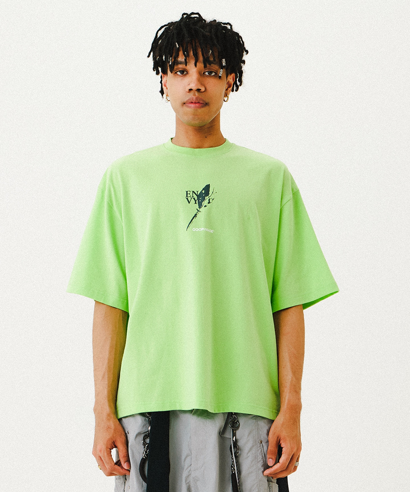 TW GOOPiMADE 17 THE ENVY Tee**每人一色限購一件**｜GOOPiMADE｜UNITED ARROWS LTD ...