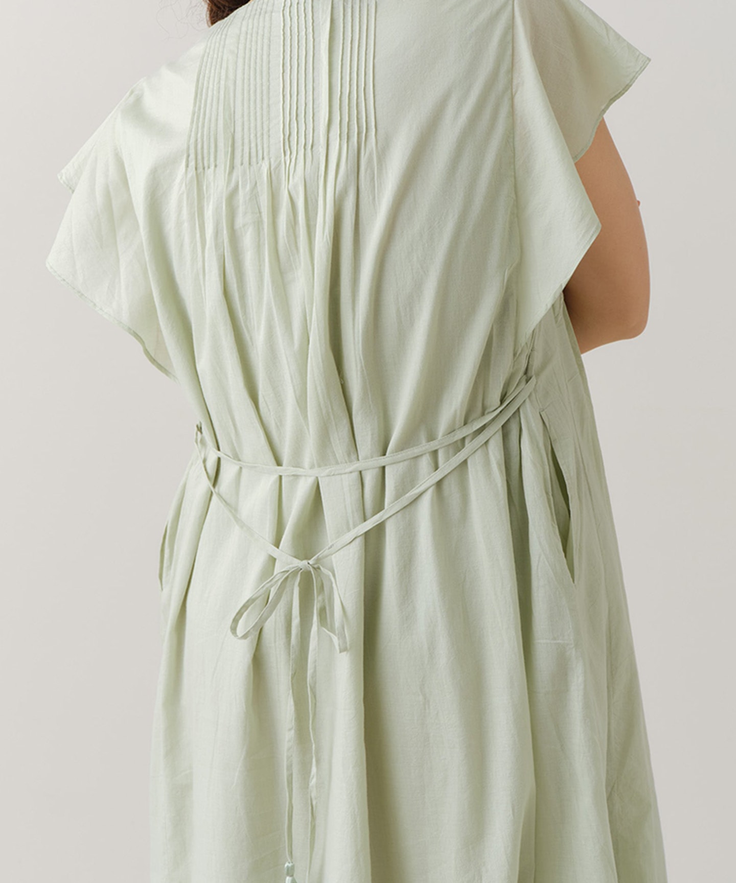 TW ne Quittez pas 細摺荷葉袖洋裝｜BEAUTY & YOUTH｜UNITED ARROWS LTD. 官方購物網站