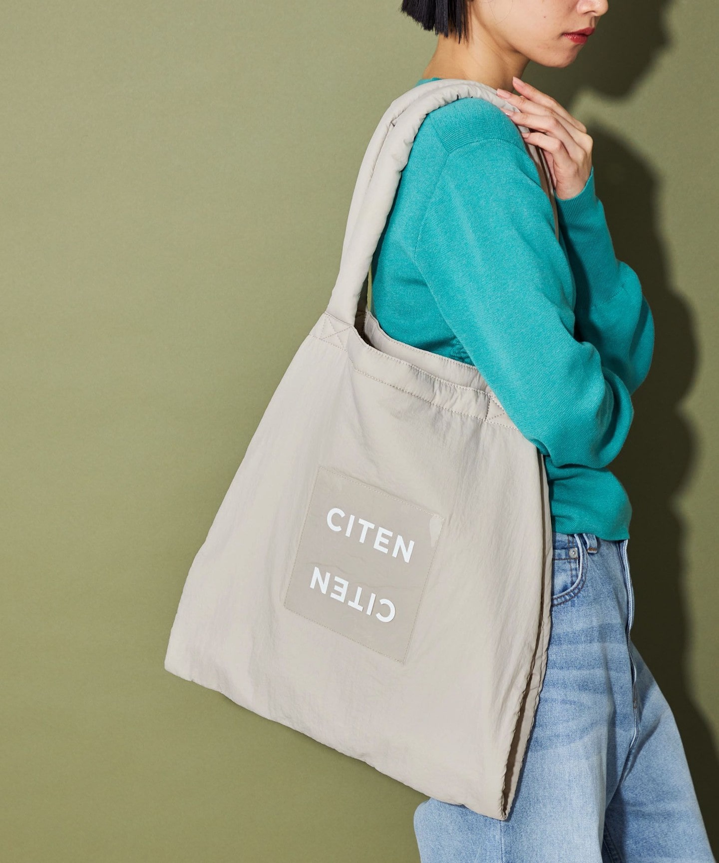 ＜CITEN＞透明LOGO鋪棉托特包｜CITEN｜UNITED ARROWS LTD. 官方購物網站