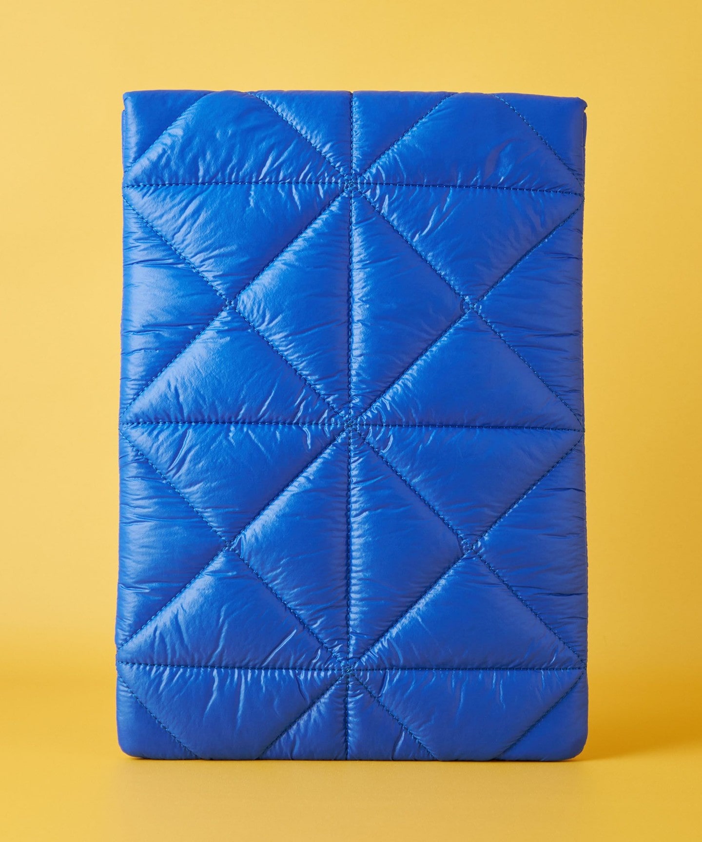 ＜CITEN＞鋪棉 PC筆電收納包｜CITEN｜UNITED ARROWS LTD. 官方購物網站