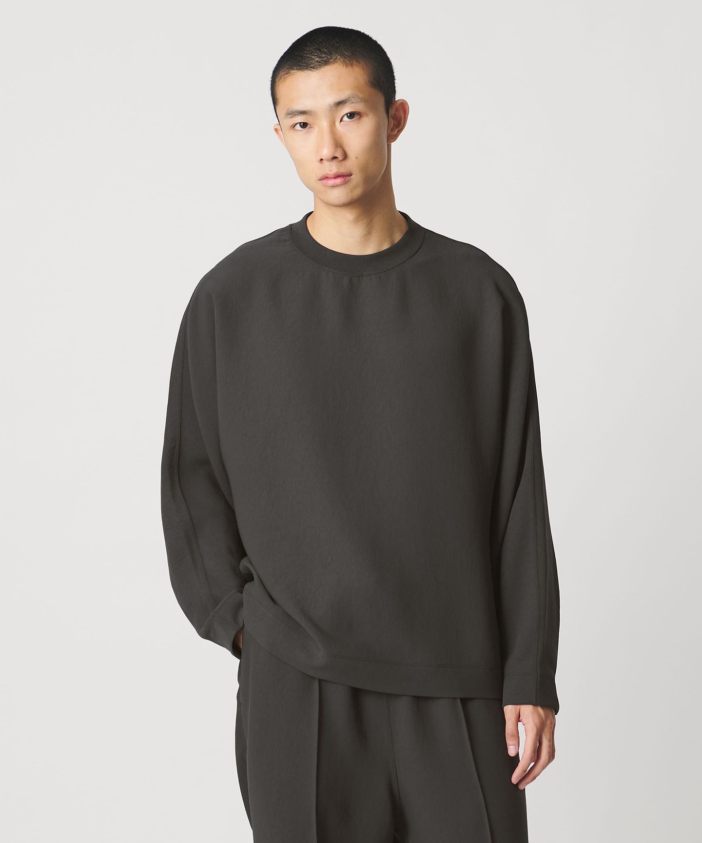 ＜D.O UNITED ARROWS BY DAISUKE OBANA＞ESEENS 土耳其長袖T恤 日本製｜UNITED ARROWS ...